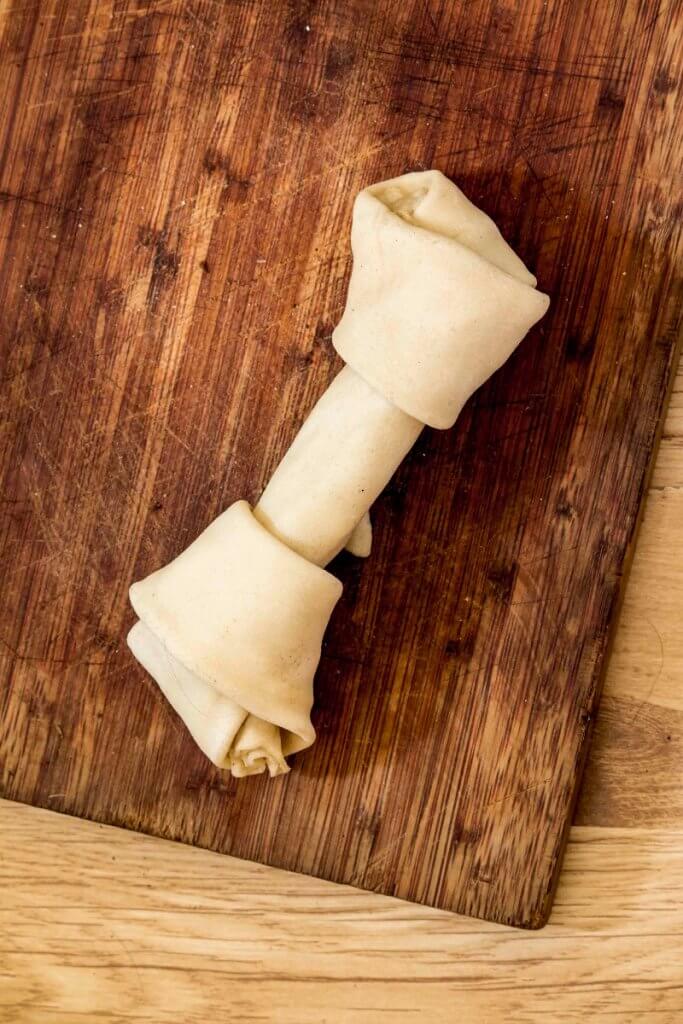 Vondi's Holistic Pet Nutrition | Rawhide Chew Bone Medium