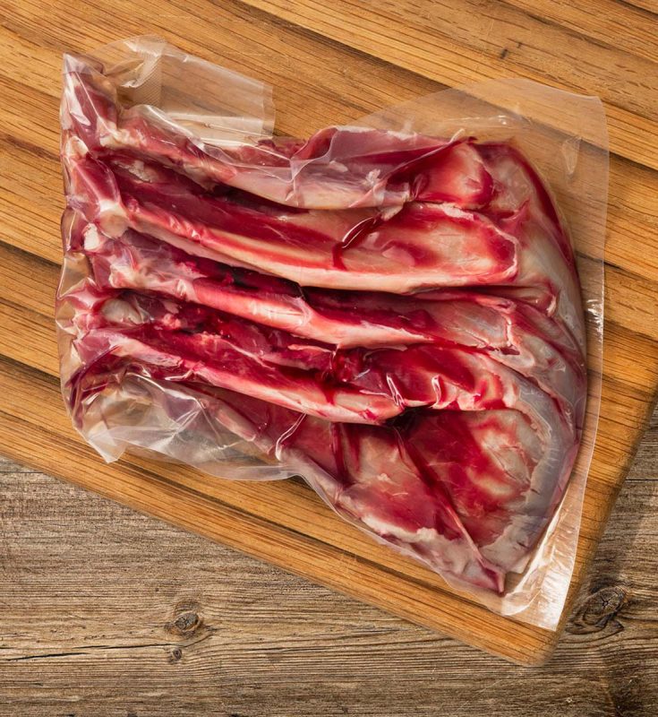 VondioSpringbok Shoulder Meaty Raw Frozen Bones - 400g